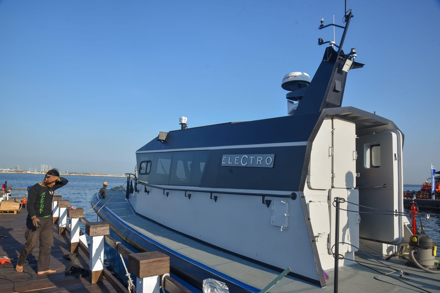 Langkah Nyata Transisi Energi Maritime, Indonesia Resmi Luncurkan Kapal ...